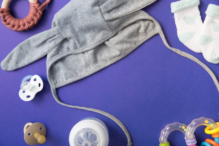From road trips to reunions: Essentials every mum needs for holiday ...